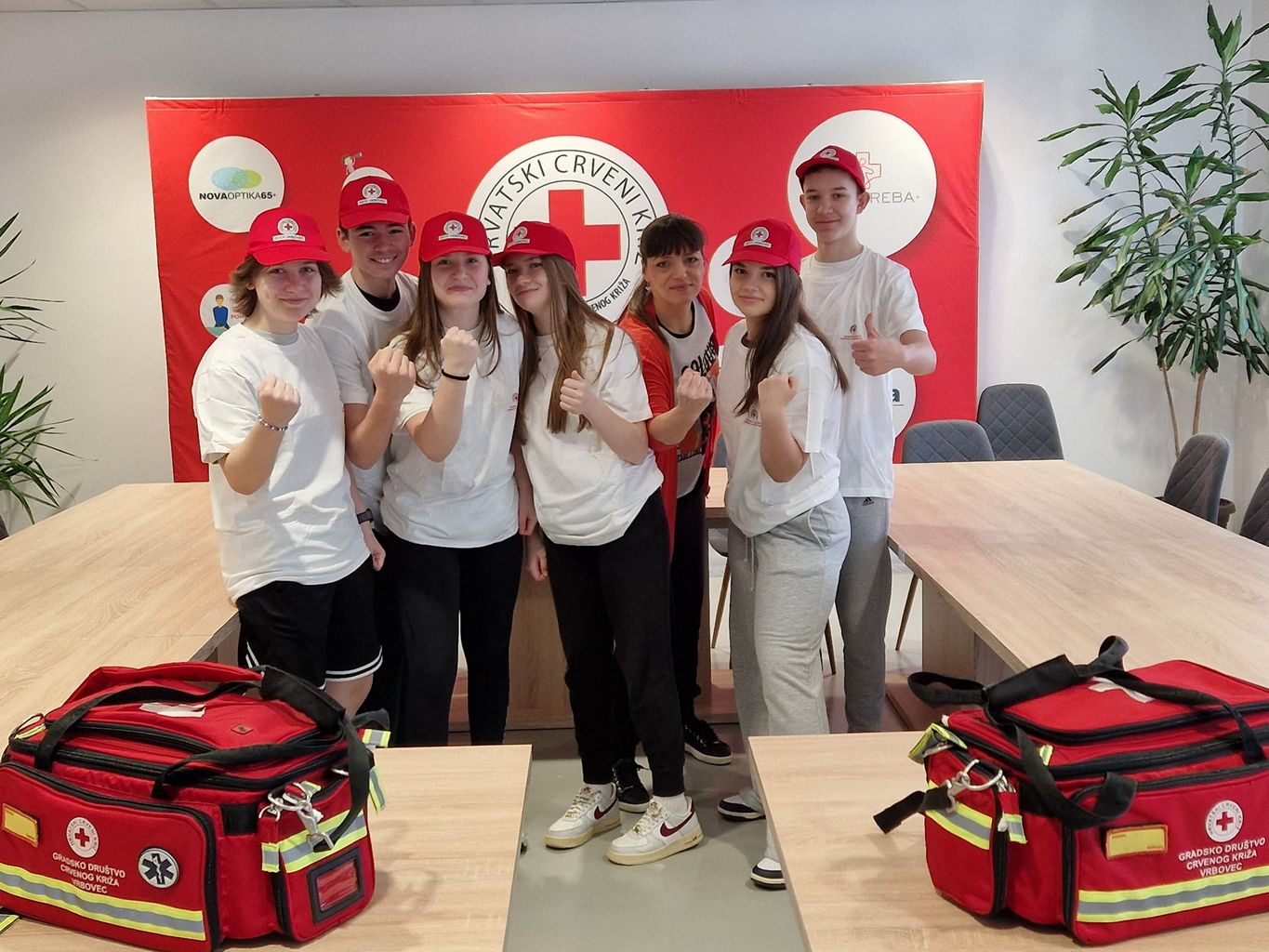 Na međužupanijskoj razini Natjecanja mladih Hrvatskog Crvenog križa sudjelovalo više od 720 ...