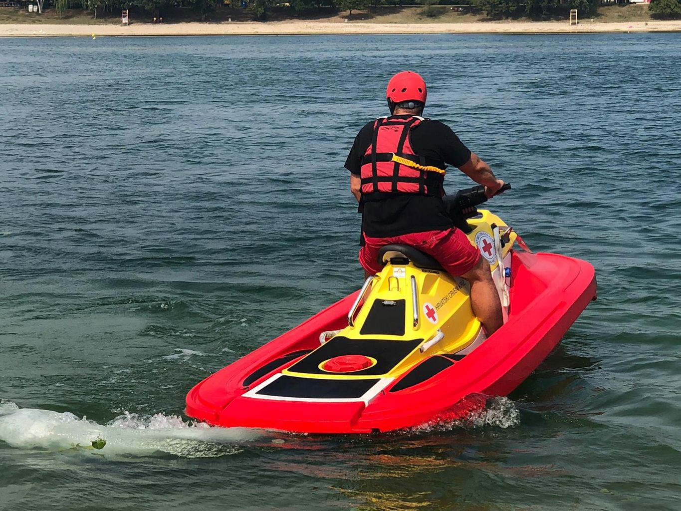 HCK prvi u Hrvatskoj nabavio RescueRunner - plovilo za spašavanje ...